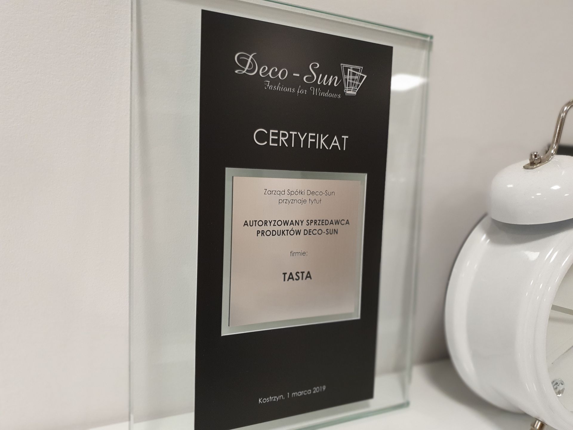 Salon firmowy - Tasta